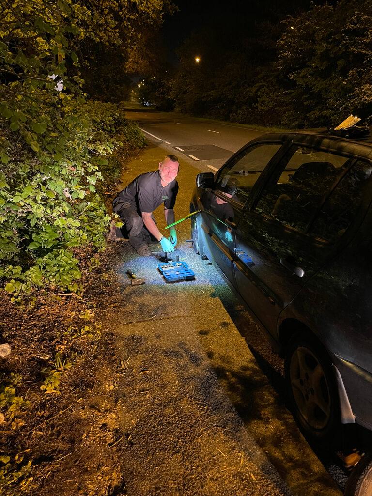 24/7 Emergency Call Out - RJ Mobile Tyres